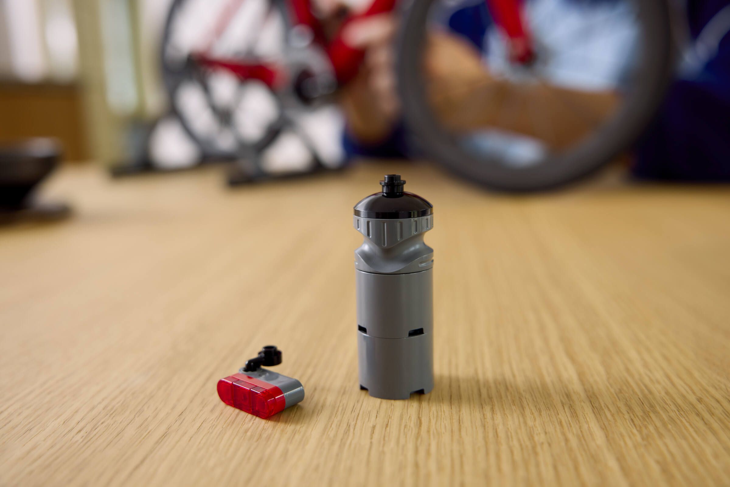 VORVERKAUF LEGO® Icons 11380 Rennrad ab 94,18 € / 22% gespart