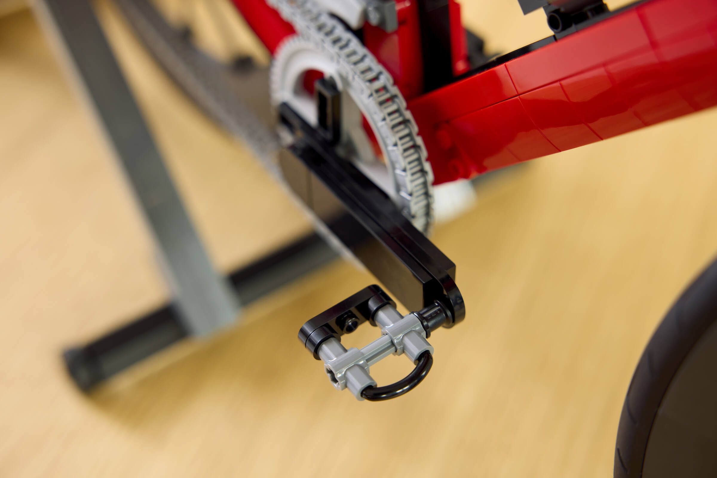 VORVERKAUF LEGO® Icons 11380 Rennrad ab 94,18 € / 22% gespart